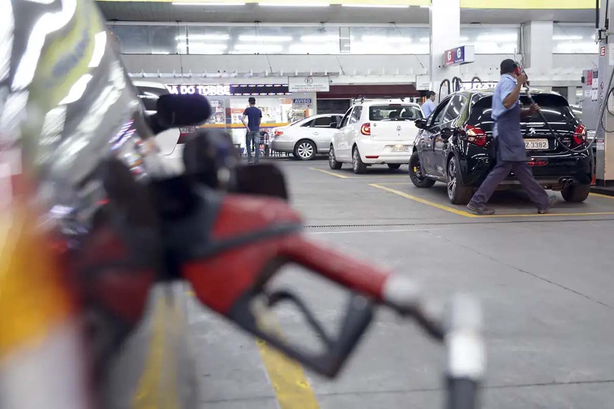 Aumento do ICMS sobre combustíveis entra em vigor e pressiona preços no ...